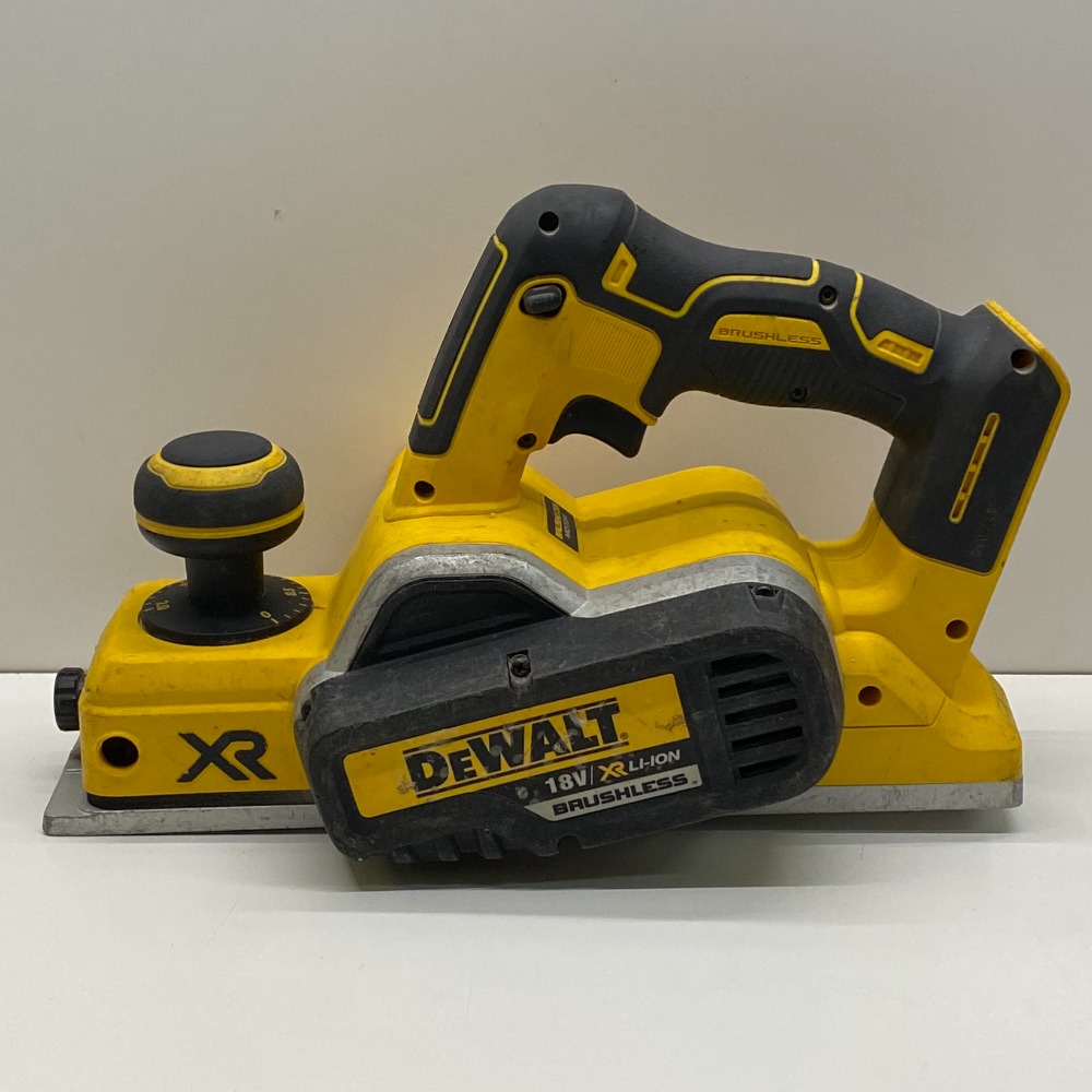 Pre-owned Dewalt DCP580 18V Brushless Cordless Planer Body Only - Own4Less